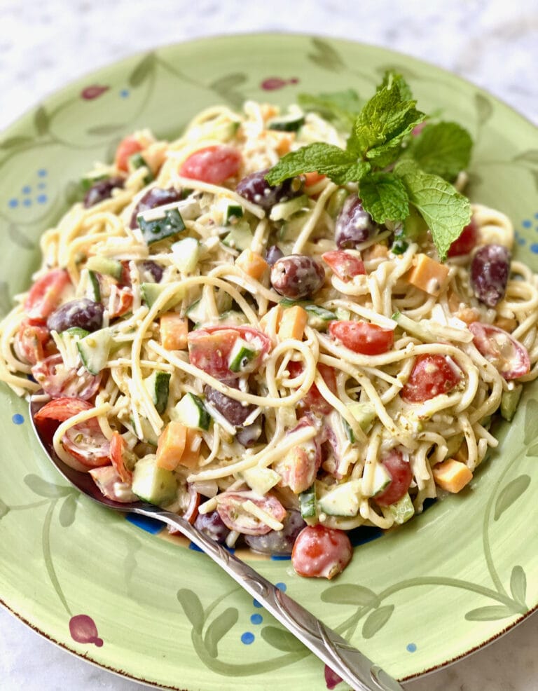 Garden Spaghetti Salad - Quiche My Grits