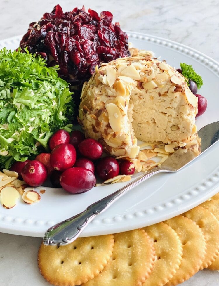 Holiday Cheese Ball Trio - Quiche My Grits