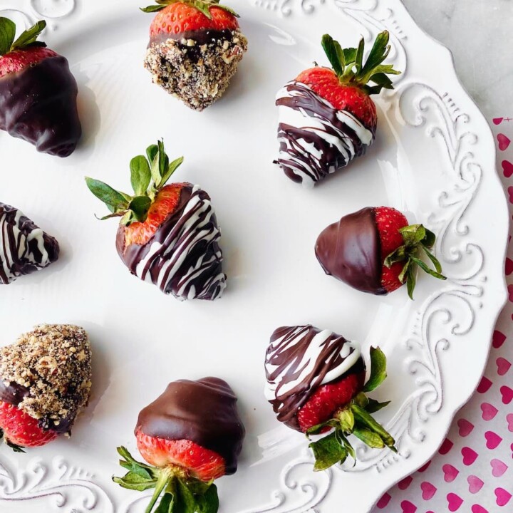 Chocolate Covered Strawberries: Elegant and Easy - Quiche My Grits
