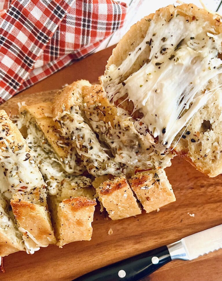 Cheese Stuffed Garlic Bread - Quiche My Grits