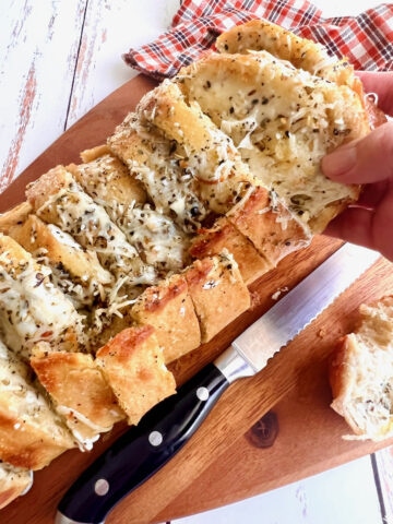 Cheese Stuffed Garlic Bread - Quiche My Grits