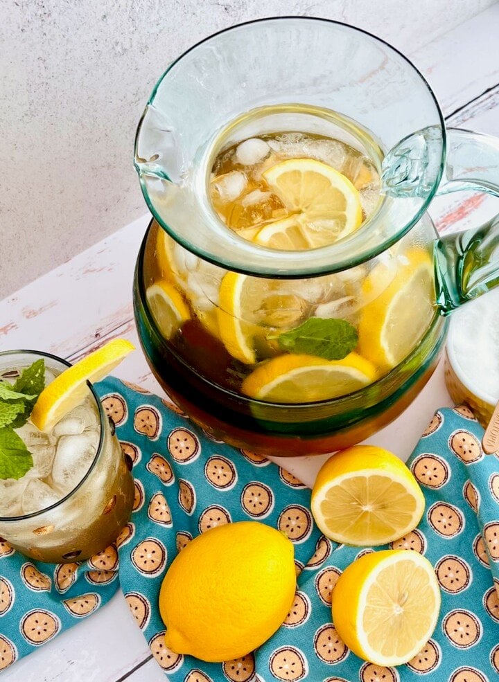 Iced Tea Lemonade - Quiche My Grits