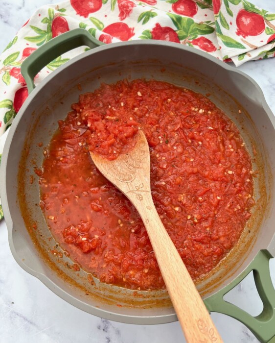 Old Fashioned Tomato Gravy - Quiche My Grits
