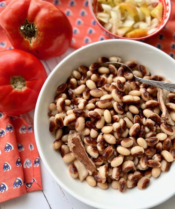 How to Cook Yellow Eye Beans - Quiche My Grits