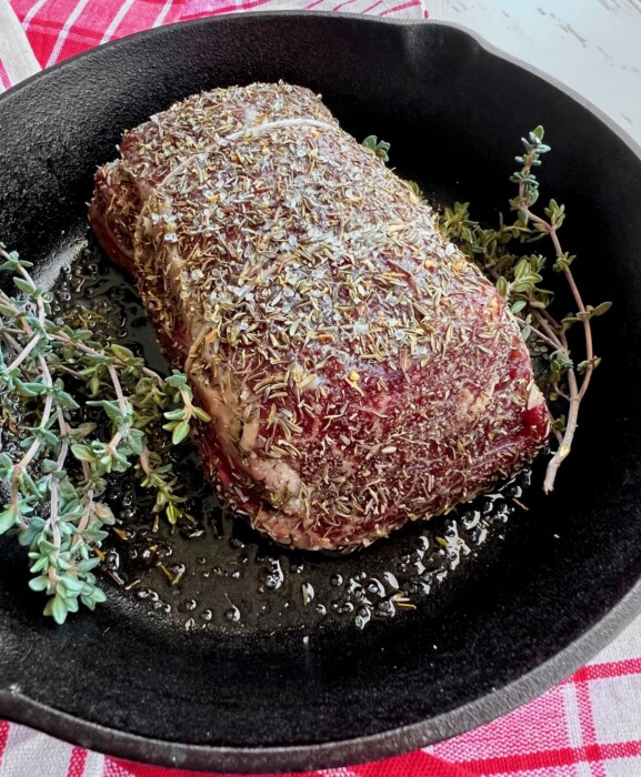 Cast Iron Beef Tenderloin - Quiche My Grits