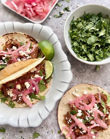 Easy Taco Bar Menu (Party Ideas) - Quiche My Grits