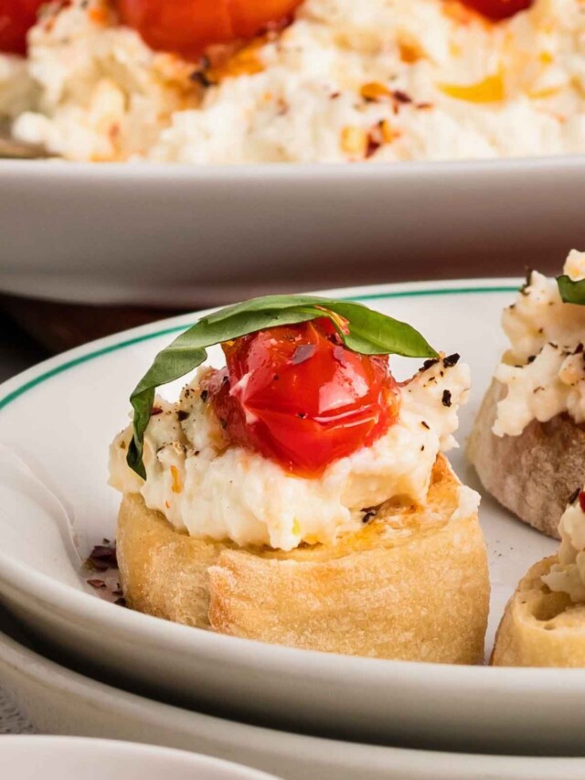 Whipped Ricotta Cheese Dip - Quiche My Grits