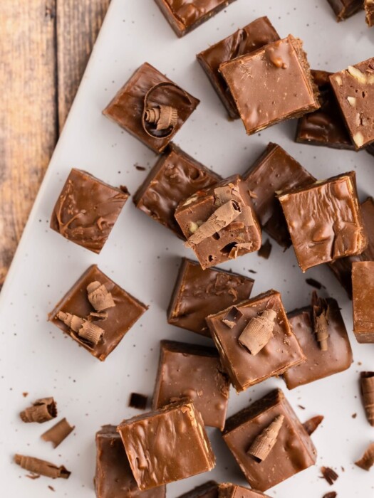 Chocolate Fudge: Easy Recipe for Holiday Gifts - Quiche My Grits